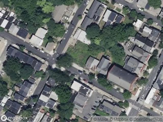 W 5th St