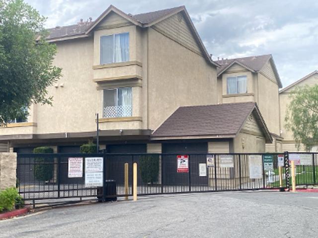 W 5th St Apt 310