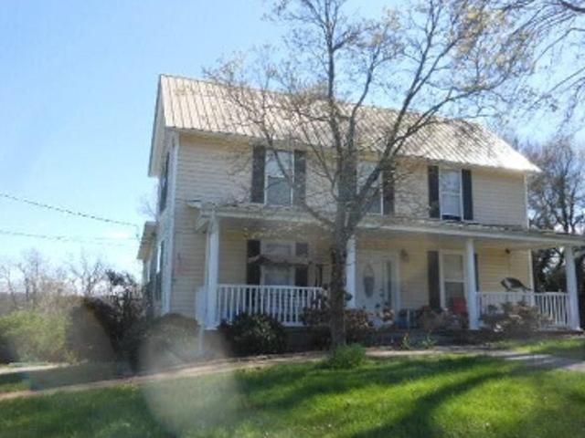 W 6th North St
