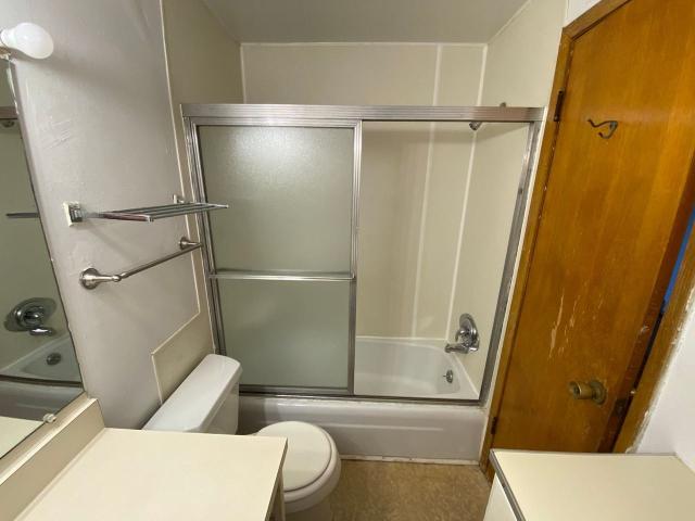 W 8th Ave 240 242 SWP Studio Apartment for Rent at 240 W 8th Ave, Columbus, OH 43201 South Campus