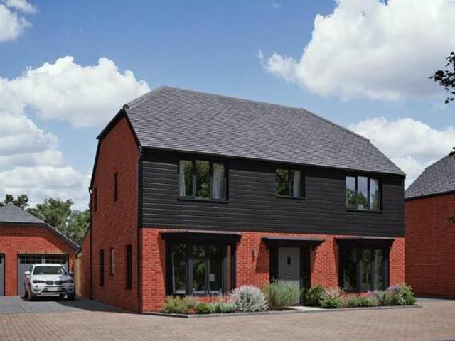 Wanborough Road, Swindon, 5 Bedroom Detached