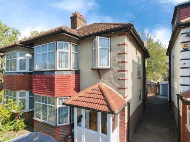 Wandle Road, Morden, 3 Bedroom Semi detached