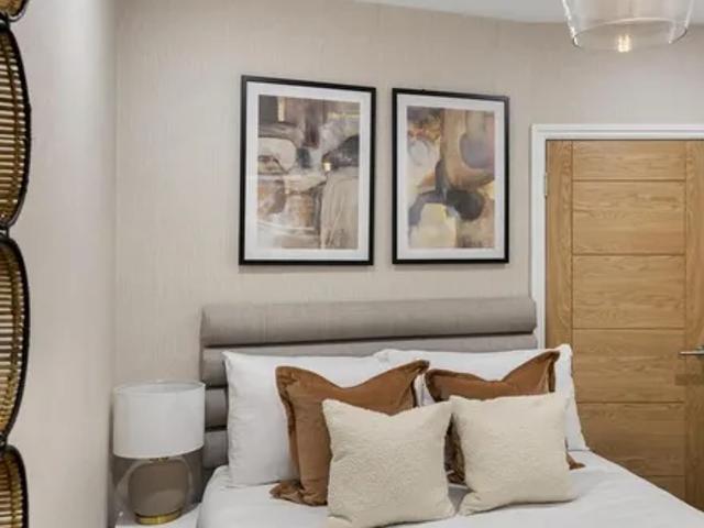 Wandsworth News, 149 151 Wandsworth High Street, London, SW18 4JB, United Kingdom | 1 bed apartment for rent #136165917 | Rentberry