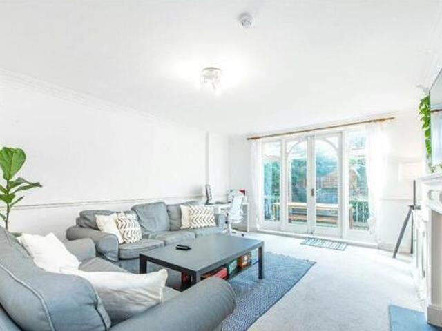 Wandsworth Bridge Road, London, 3 Bedroom Flat