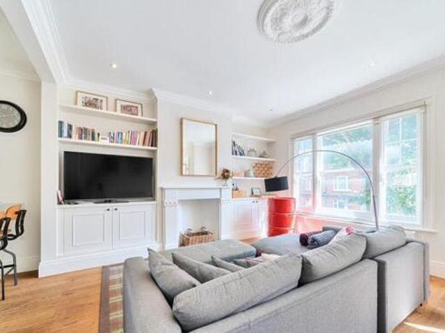 Wandsworth Bridge Road, London, 3 Bedroom Flat