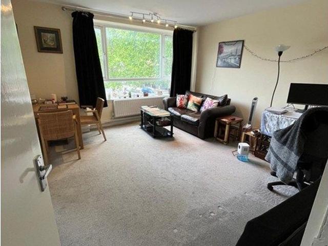 Wandsworth, London SW18, 1 bed flat to rent, £1,750 pcm | PrimeLocation