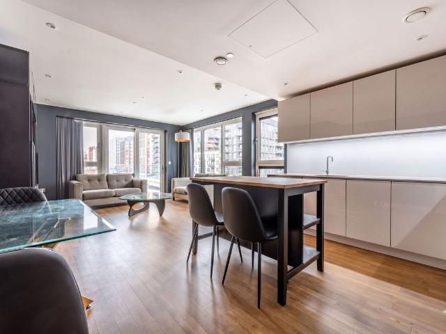Wandsworth Road, Brent House SW8, 2 bed flat to rent, £3,500 pcm | PrimeLocation