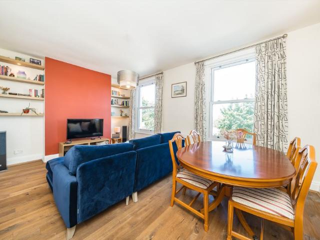 Wandsworth Road, London, SW8, London