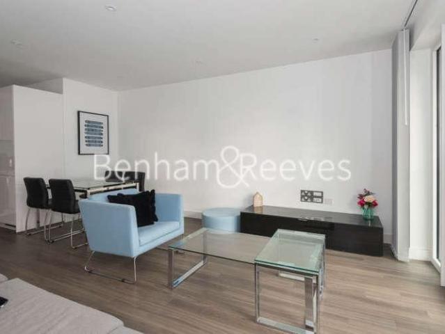 Wandsworth Road, Nine Elms Point, SW8