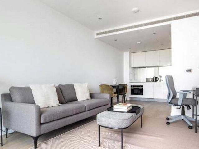 Wandsworth Road, Sky Gardens, Vauxhall, 1 Bedroom Apartment
