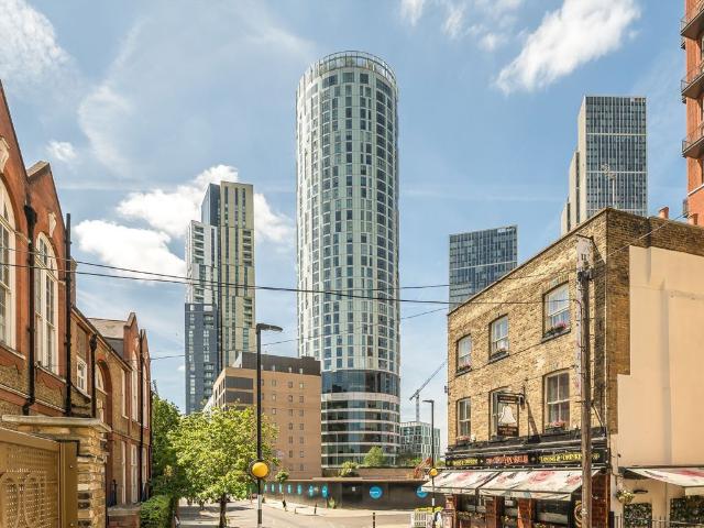 Wandsworth Road, Wandsworth Road SW8, 2 bed flat to rent, £3,850 pcm | PrimeLocation