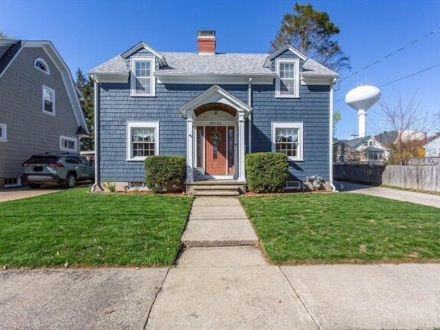 Wannamoisett Rd, East Providence, Home For Sale