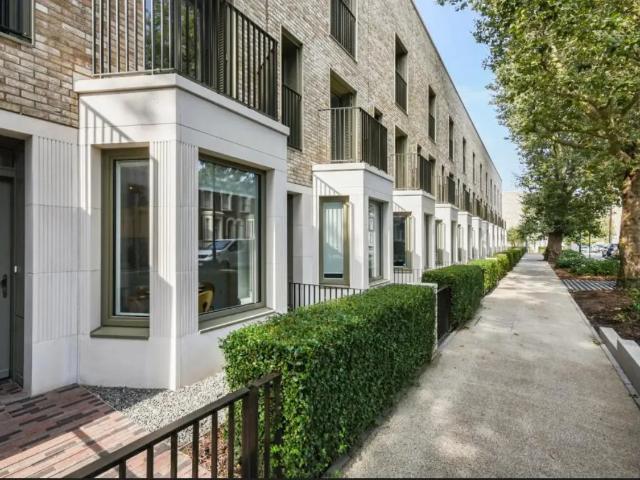 Wansey Street, London SE17, 3 bed town house to rent, £4,153 pcm | PrimeLocation