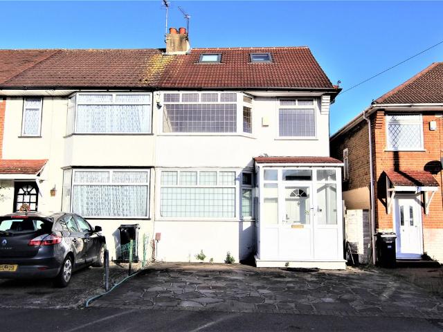 Wansford Road, Essex IG8, 5 bed semi detached house to rent, £2,650 pcm | PrimeLocation