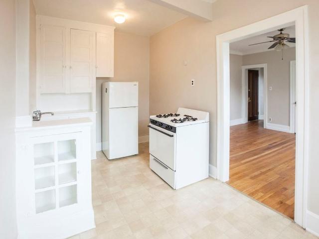 Wabash Flats Studio Apartment for Rent at 2072 Wabash St, Detroit, MI 48216 Downtown Detroit