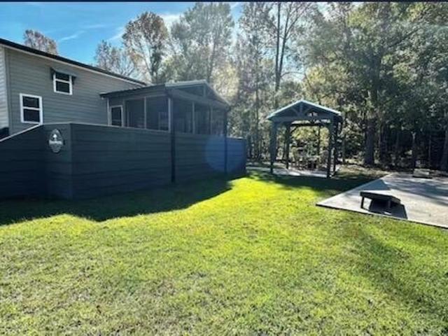 Waccamaw Shores Rd, Lake Waccamaw, Home For Sale