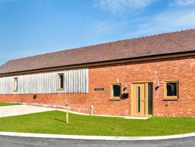 Wadborough Road, Littleworth, 3 Bedroom Barn