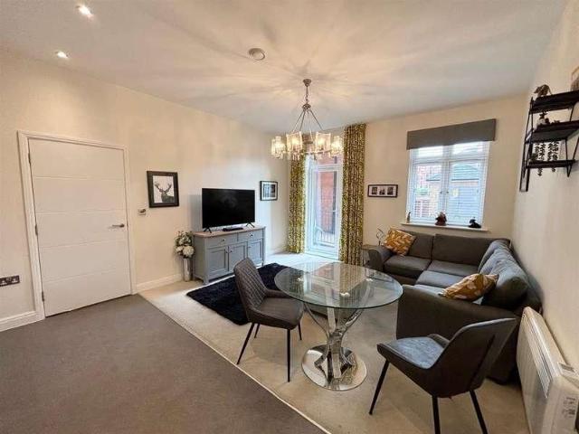 Waddesdon House, Gorcott Lane, Dickens Heath, Solihull, B90
