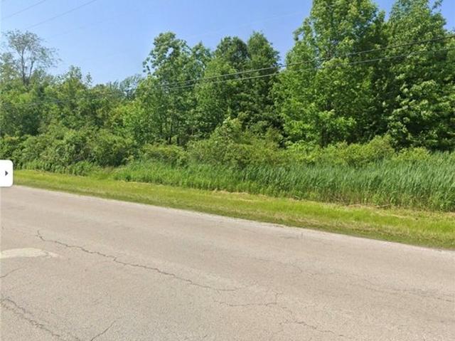 Wade Ave, Ashtabula, OH 44004