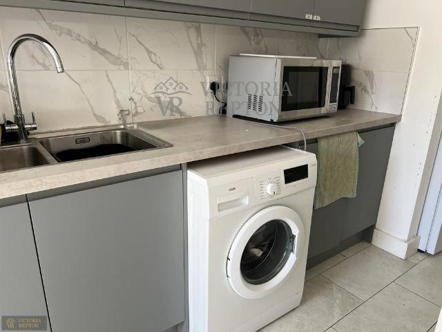 Wades Road, Filton, BS34 6 bed semi detached house to rent £3,495 pcm £807 pw