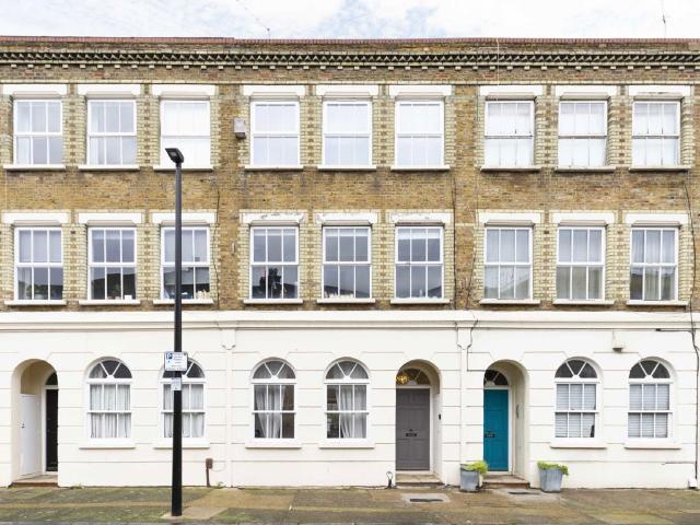 Wadeson Street, Broadway Market E2, 1 bed flat to rent, £2,350 pcm | PrimeLocation
