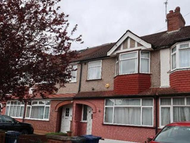 Wadham Gardens, Greenford, 1 Bedroom Flat