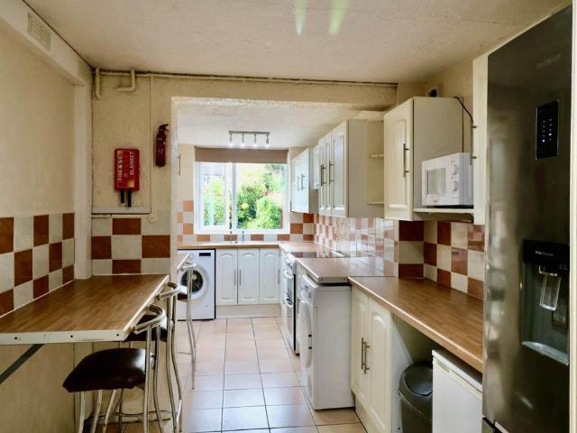 Wadloes Road, Cambridge, CB5 4 bed terraced house to rent £2,400 pcm £554 pw