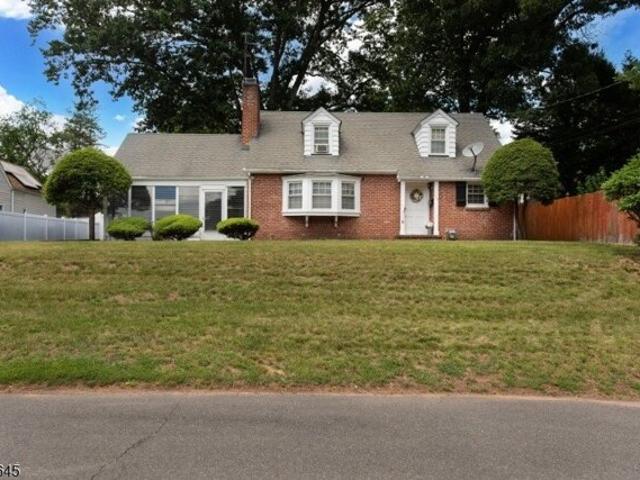 Wadsworth Ave, Plainfield, Home For Sale
