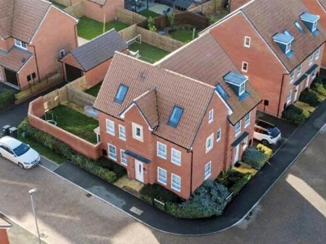 Wagtail Way, Thrapston, 4 Bedroom Semi detached