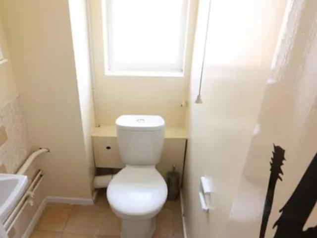 Wager Street Play Area, Wager Street, London, E3 4GY, United Kingdom | Room for rent #154592247 | Rentberry