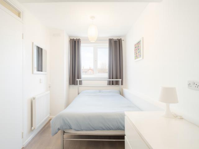 Wager Street – Room 1