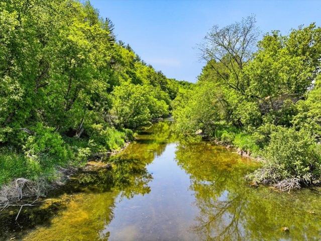 Wagon Trail Rd, Spring Valley, WI 54767