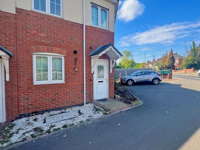 Wagon Lane, Solihull B92, 1 bed flat to rent, £900 pcm | PrimeLocation