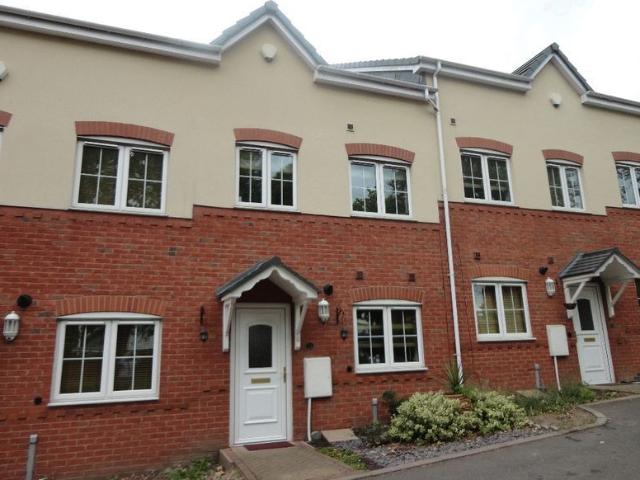 Wagon Lane, Solihull B92, 3 bed property to rent, £1,400 pcm | PrimeLocation
