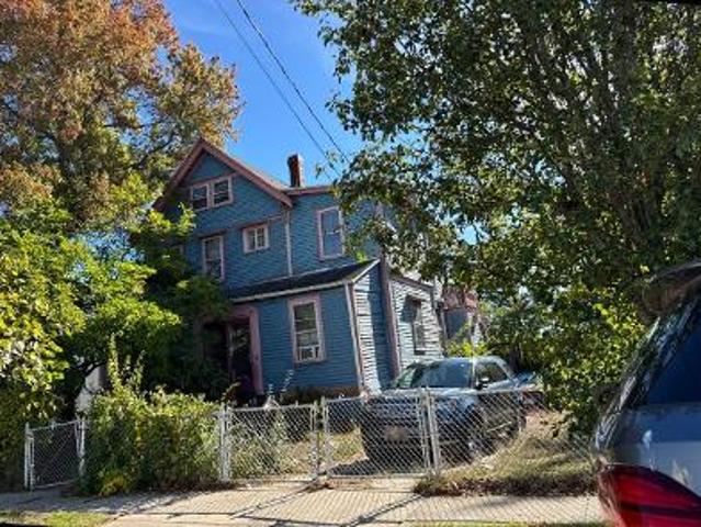 Waite St