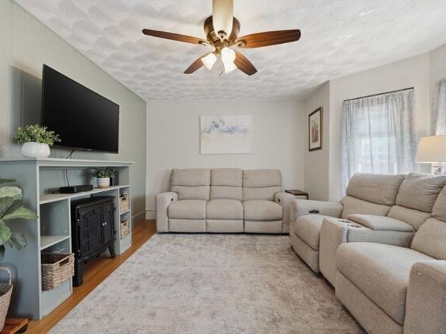 Waite St, Salem, Home For Sale