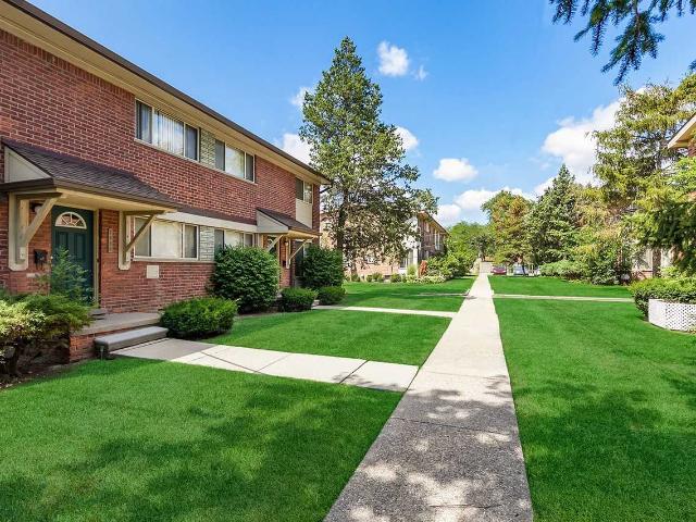 Waitlist Only Arlington Townhomes & Apartments 2 Bedroom Apartment for Rent at 3115 Evergreen Dr, Royal Oak, MI 48073