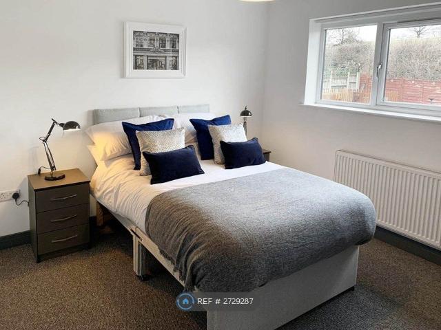Wain Drive, Stoke On Trent ST4, Room to rent, £520 pcm | PrimeLocation