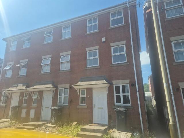 Wainwright Avenue, Hamilton LE5, 4 bed town house to rent, £1,500 pcm | PrimeLocation