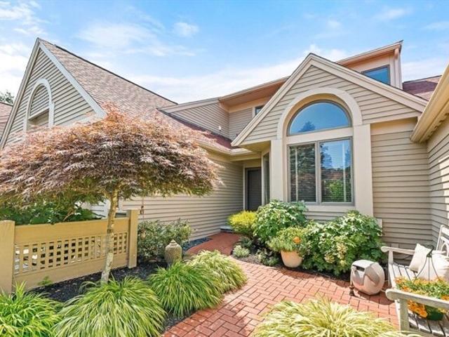 Wainwright Rd Unit,winchester, Condo For Sale