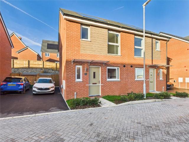 Wake Road, Bristol, South. 2 bed semi detached house to rent £1,550 pcm £358 pw