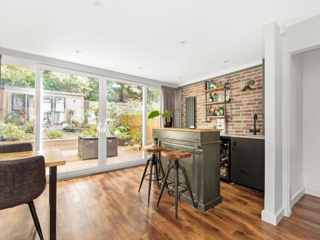 Wakefield Gardens, Crystal Palace, London SE19, 3 bed property to rent, £3,200 pcm | PrimeLocation