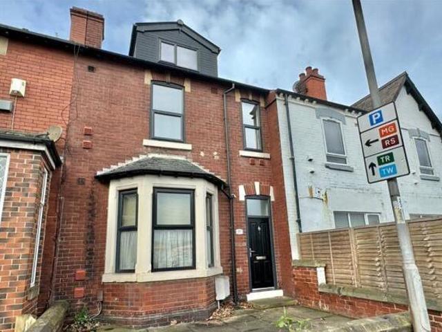 Wakefield, Denby Dale Road, West Yorkshire, 1 Bedroom House