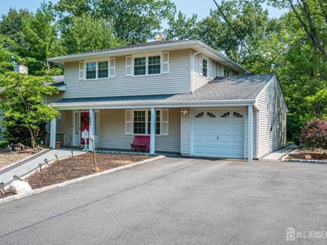 Wakefield Dr, Metuchen, Home For Sale
