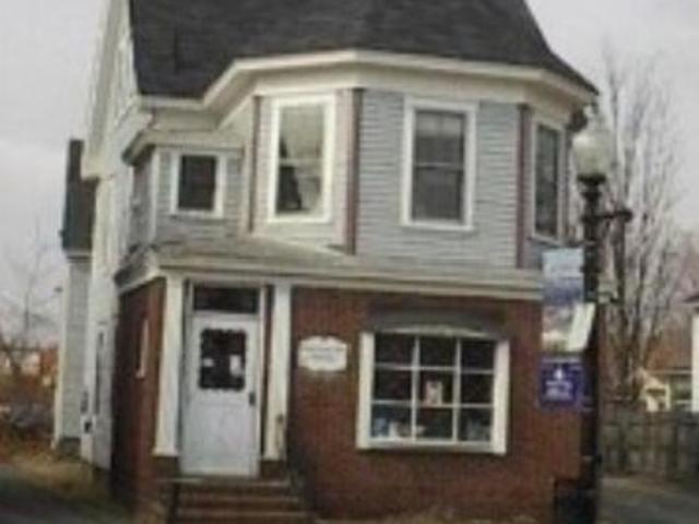 Wakefield St, Rochester, Home For Sale