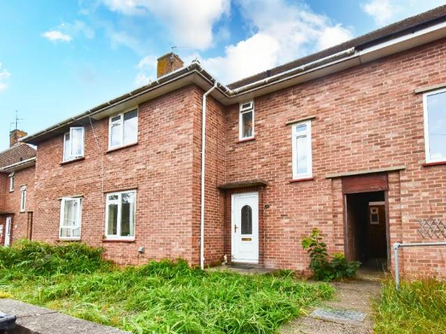 Wakefield Road, Norwich, NR5 5 bed semi detached house to rent £2,150 pcm £496 pw