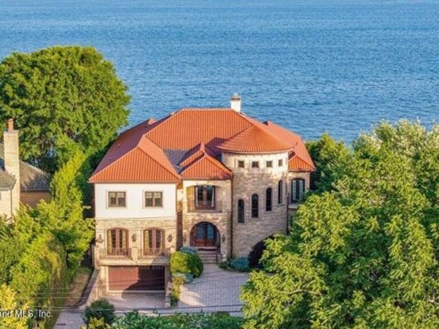 Wakefield Rd, Staten Island, Home For Sale