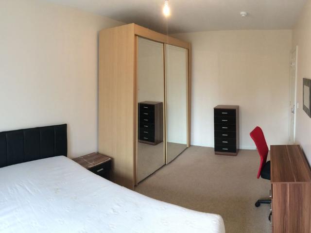 Wakefield WF1, Room to rent, £495 pcm | PrimeLocation