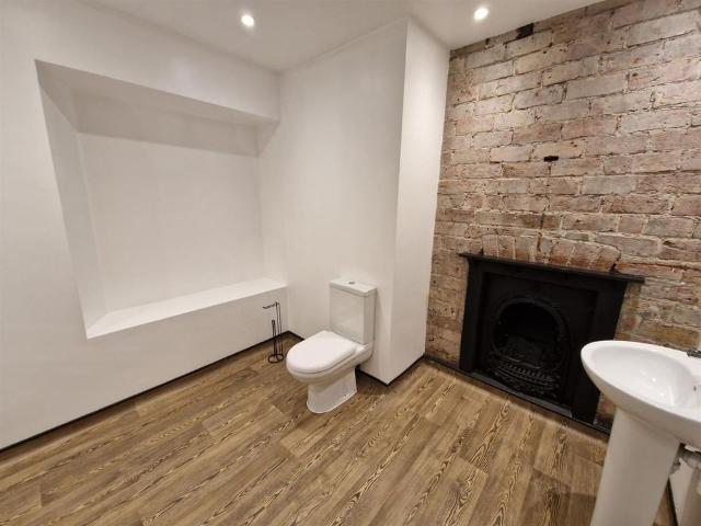 Walter Road, City Centre, SA1 5RG, Swansea