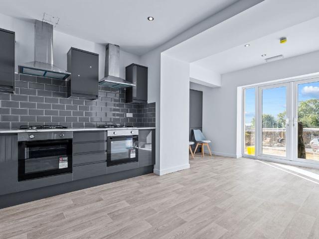 Walter Road, Swansea SA1, 10 bed terraced house to rent, £6,250 pcm | PrimeLocation